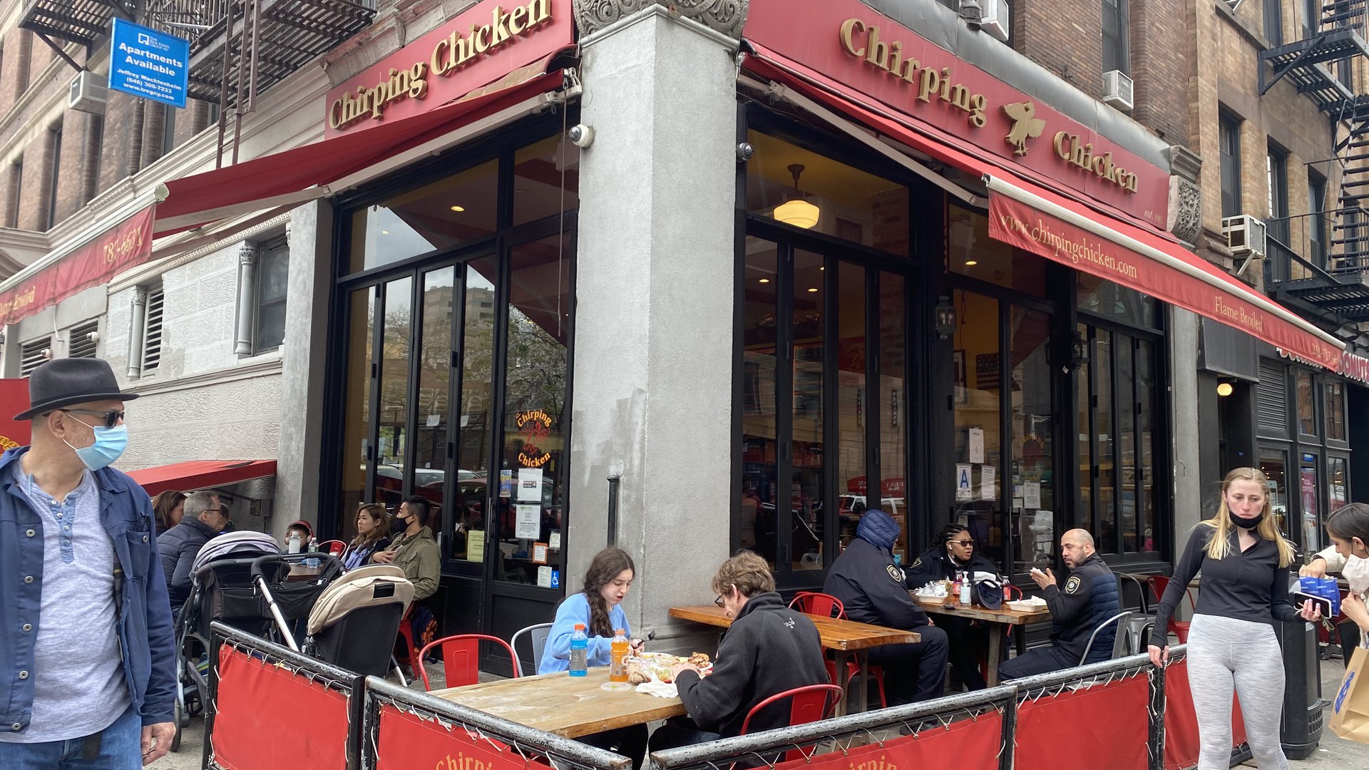 Happyly: Chirping Chicken